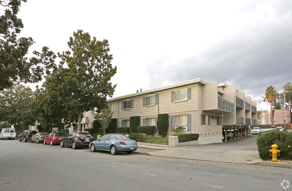 North Colonial House Apartments - 357 Richfield Dr San Jose, CA ...