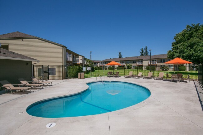 Sandstone Manor - Apartments in Portland, OR | Apartments.com