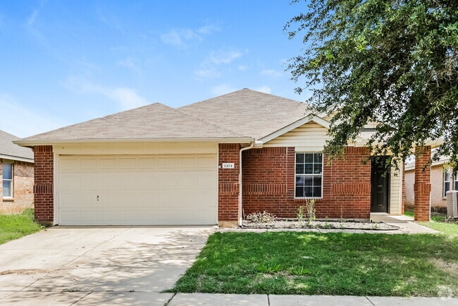 Lasater Ranch Apartments for Rent with a Swimming Pool - Crowley, TX ...