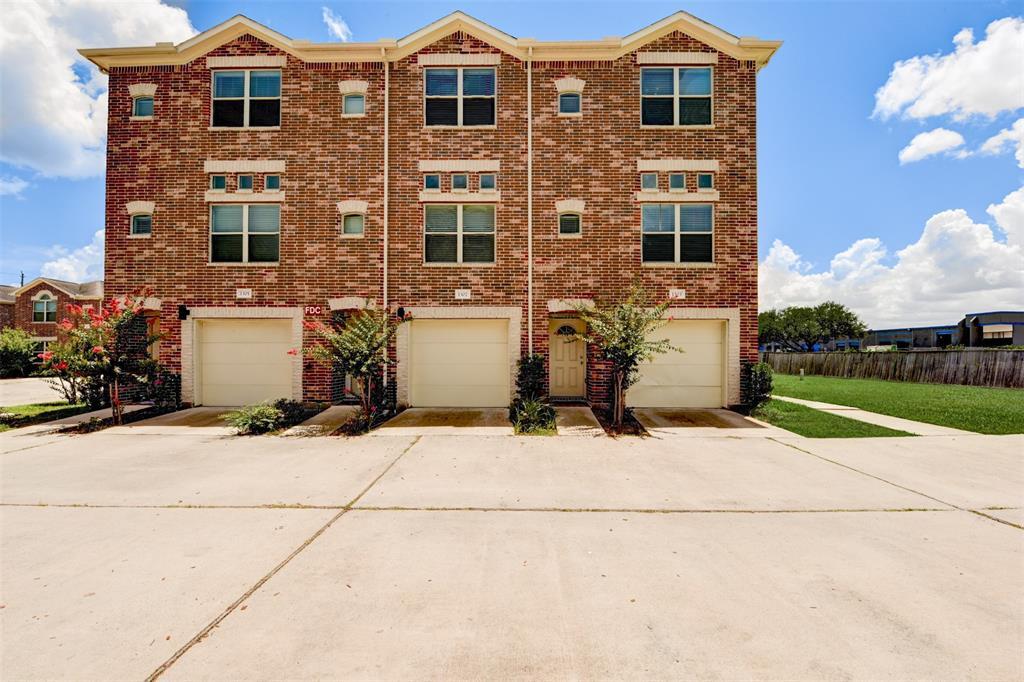 5941 S Loop E Unit 1303, Houston, TX 77033 - Condo for Rent in Houston ...