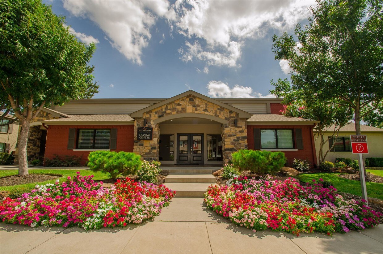 Bent Tree Park Apartments - Alquileres en Addison, TX | Apartamentos.com