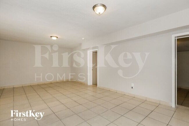 19221 NW 5th Pl, Miami, FL 33169 | Apartments.com