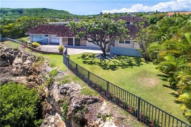 1228 Koloa St, Honolulu, HI 96816 - House Rental in Honolulu, HI ...