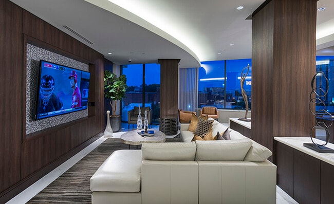 Hanover River Oaks Apartments - Houston, TX | Apartments.com