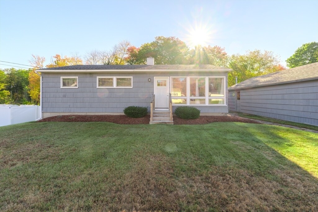 8 Mark St, Ayer, MA 01432 - House Rental in Ayer, MA | Apartments.com