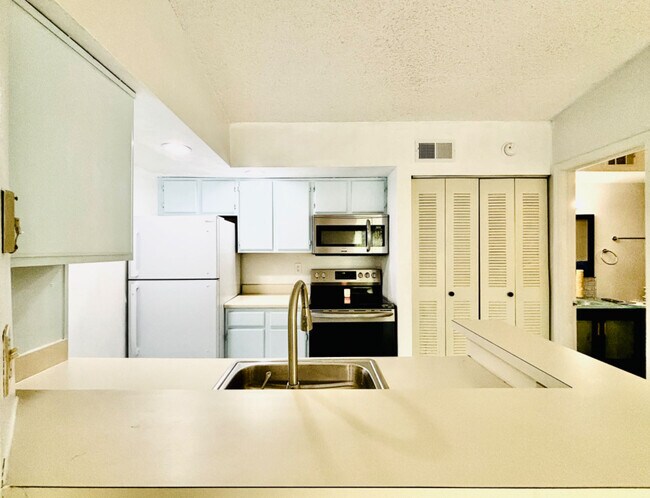 4504 Commander Dr Unit 1833, Orlando, FL 32822 - Condo for Rent in ...