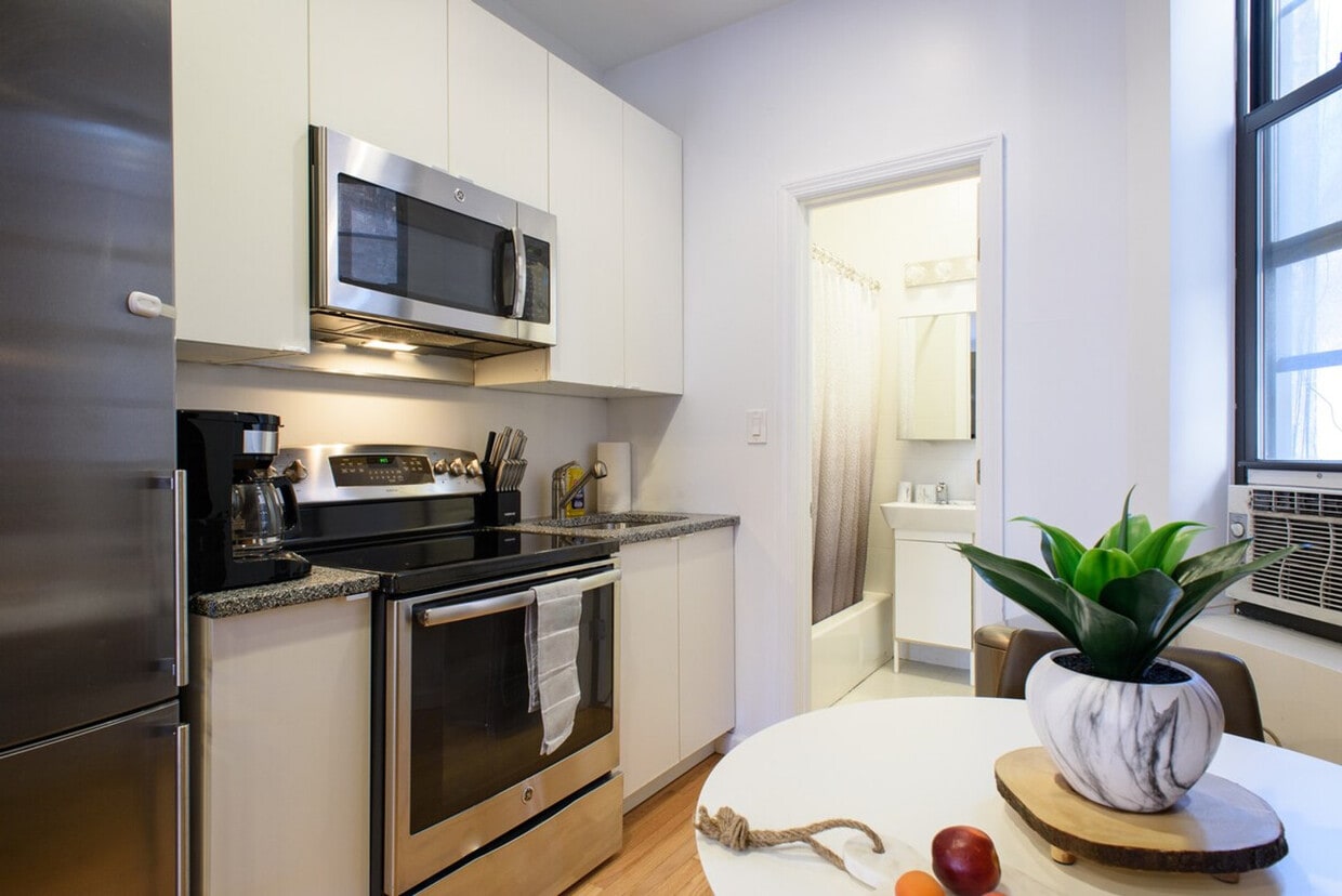 230 E 83rd St Unit SI FL3-ID1021858P, New York, NY 10028 | Apartments.com