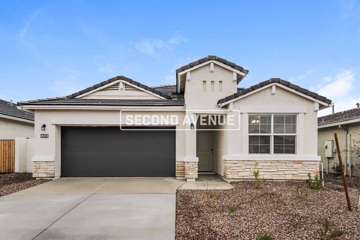 18458 W Faye Way - House Rental in Surprise, AZ | Apartments.com