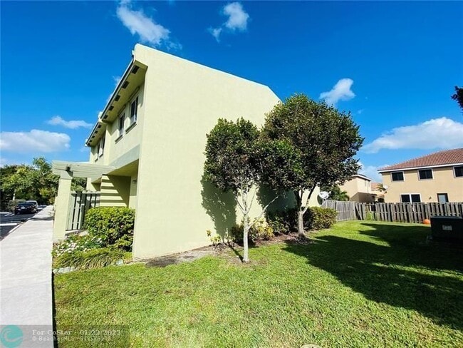 20437 NW 15th Ave Miami, FL 33169 - Alquileres en Miami, FL ...