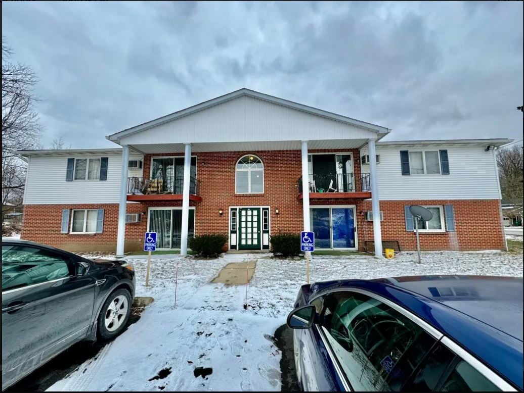 Franklin Street Apartments - 269 Franklin St Springville, NY 14141 ...