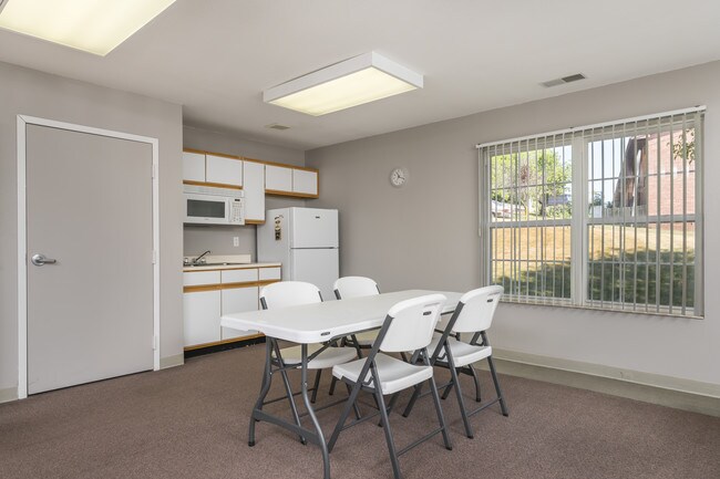 Tree Top Ridge Apartments Rentals - Battle Creek, MI | Apartments.com