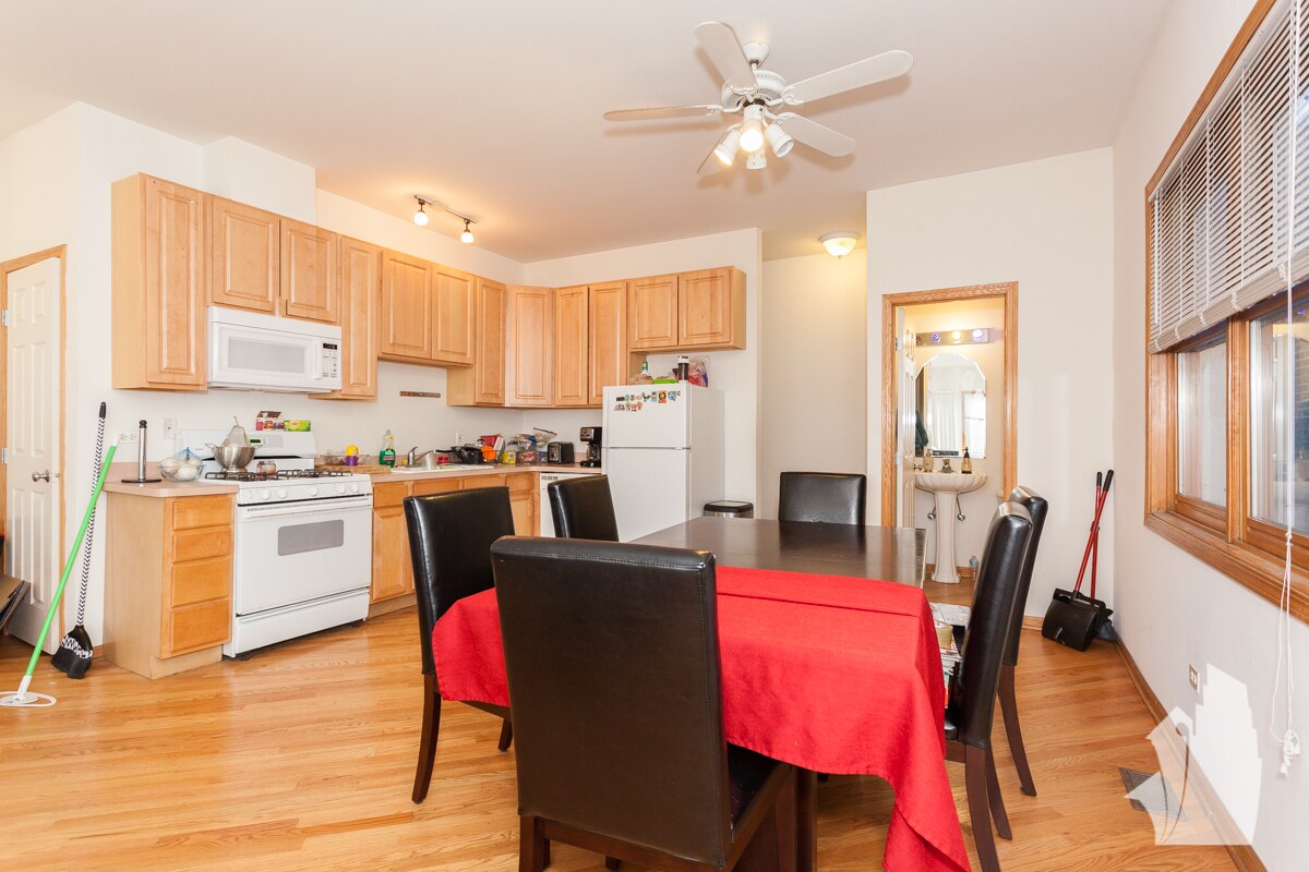 1446 W Chicago Ave Unit 3, Chicago, IL 60642 - Condo for Rent in ...