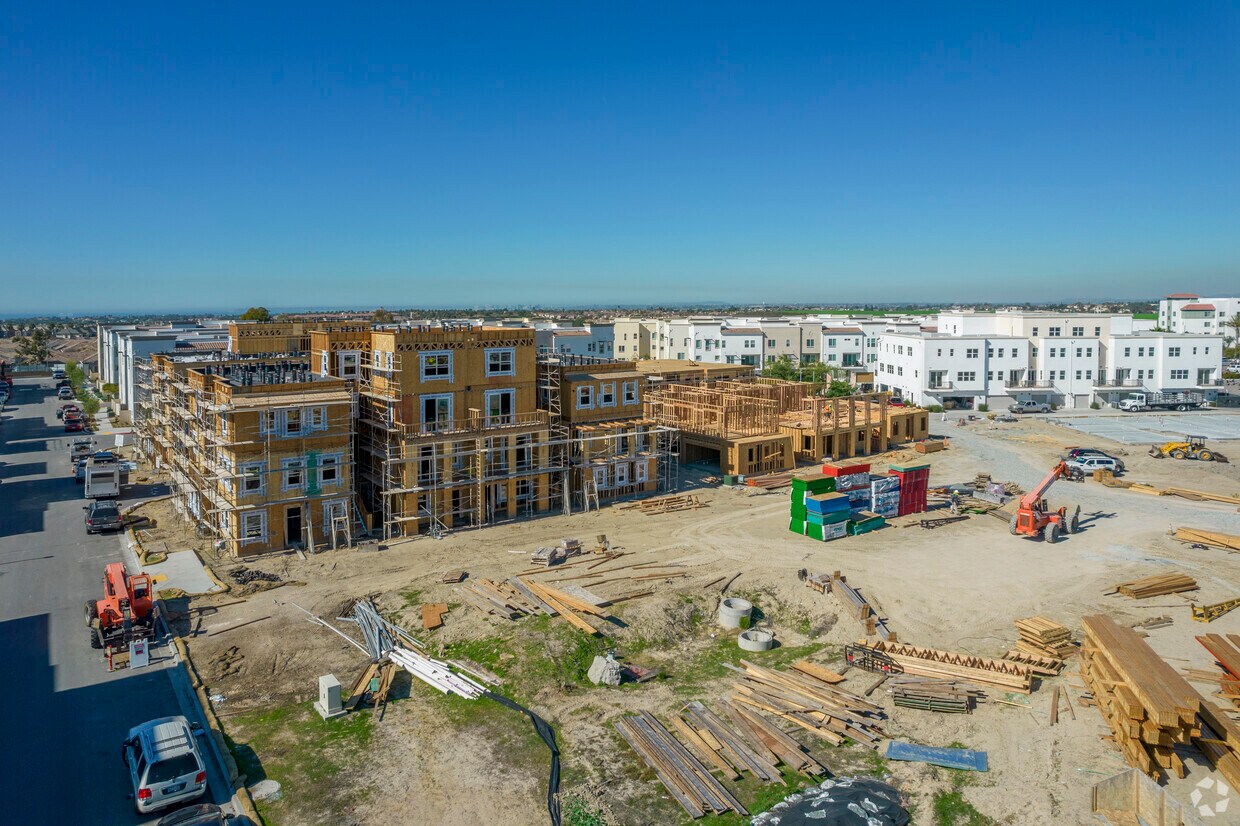 Enclave Town Center - Apartments in Chula Vista, CA | Apartments.com