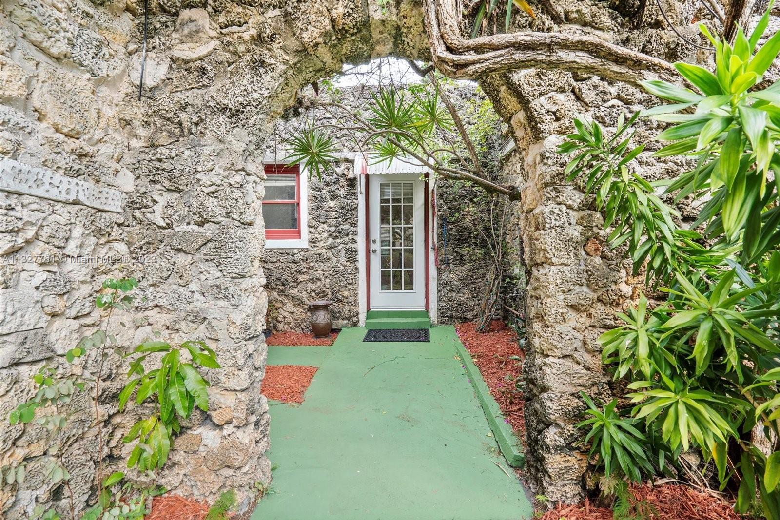8238 Ne 9th Ave, Miami, FL 33138 - House Rental in Miami, FL ...