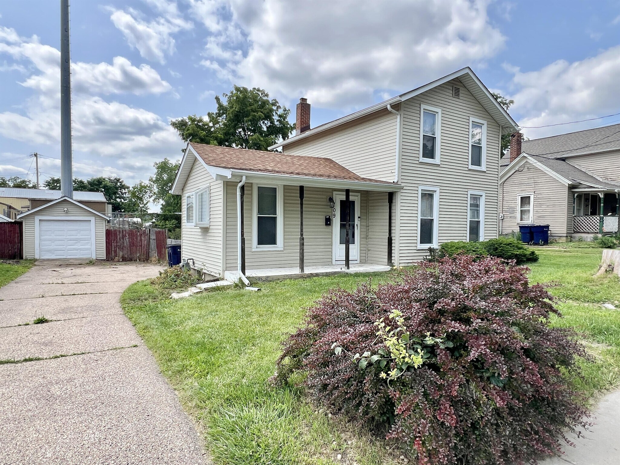 709 Harding St, Janesville, WI 53545 - House Rental in Janesville, WI ...