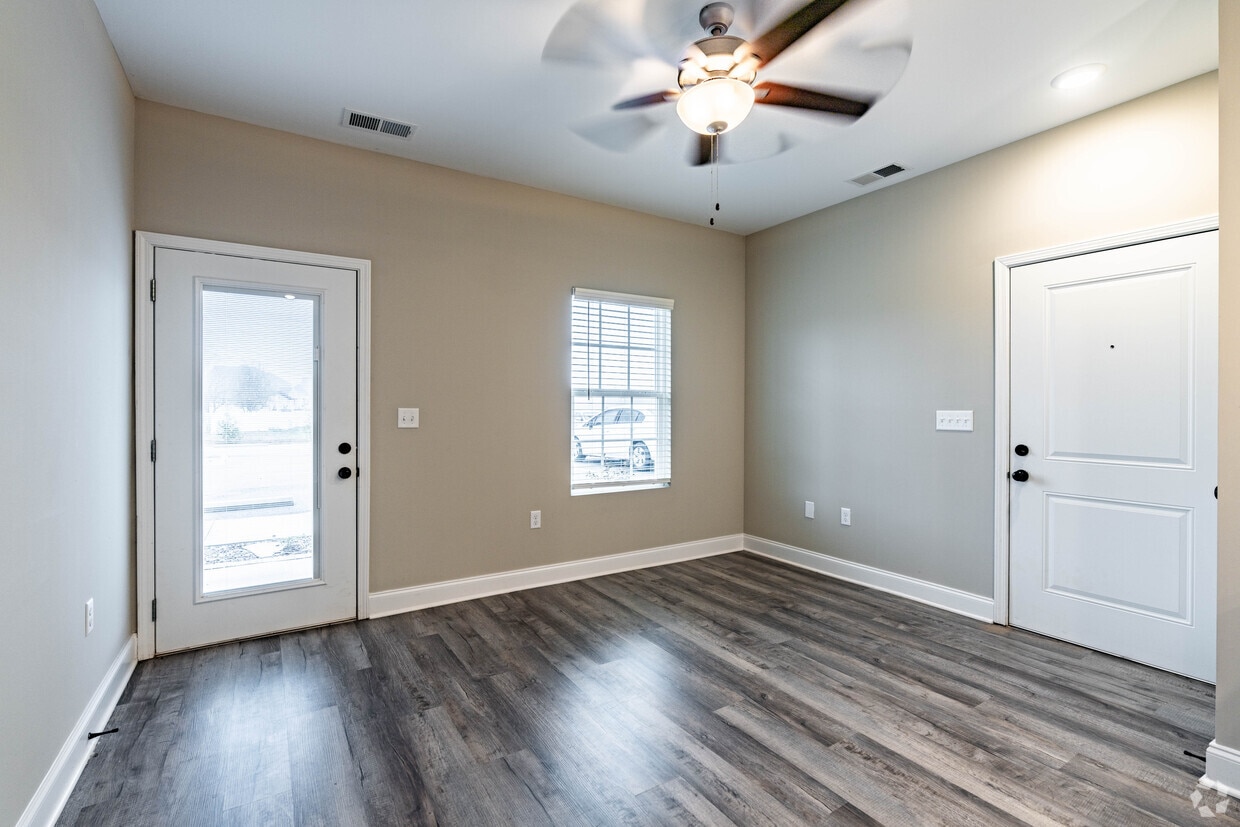 Hillview Commons - 210 Hillview Mills Blvd Bowling Green, KY 42101 ...