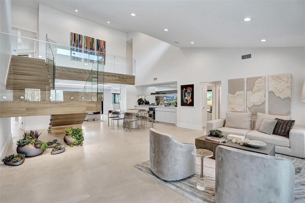 2361 Bayview Ln, North Miami, FL 33181 - House Rental in North Miami ...