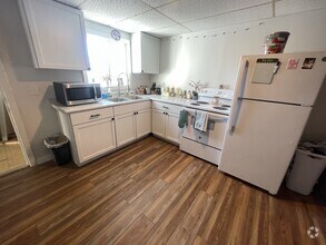 Houses for Rent in Fort Atkinson WI with a Swimming Pool - 3 Homes