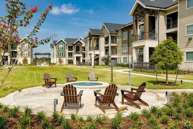 Elite 99 West Apartments - Katy, TX | Apartments.com