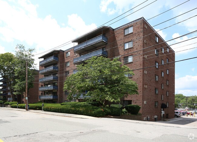 Hamilton Place Apartments - Watertown, MA | Apartments.com