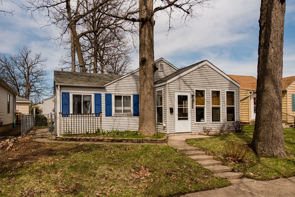 2307 Kenwood Ave, Fort Wayne, IN 46805 - House Rental in Fort Wayne, IN ...