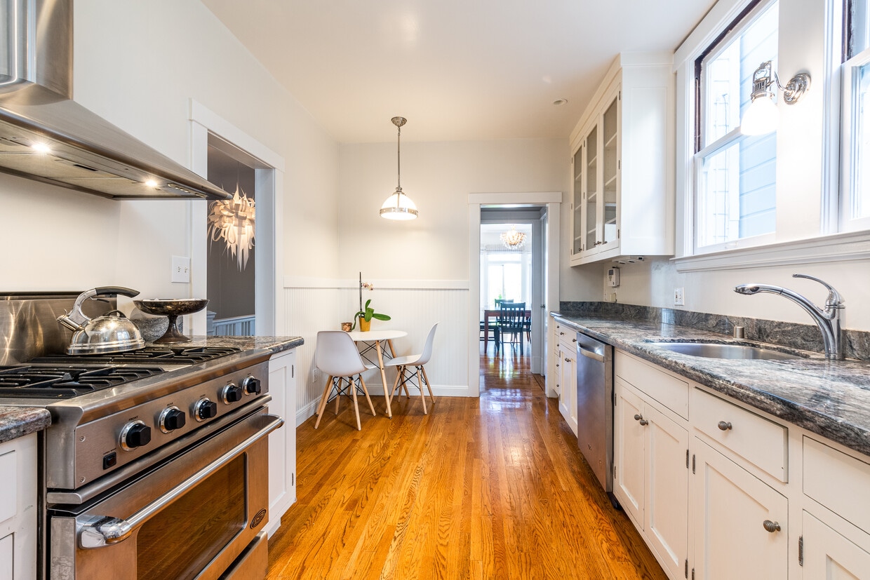 2936 Larkin St, San Francisco, CA 94109 - 2936 Larkin St San Francisco ...