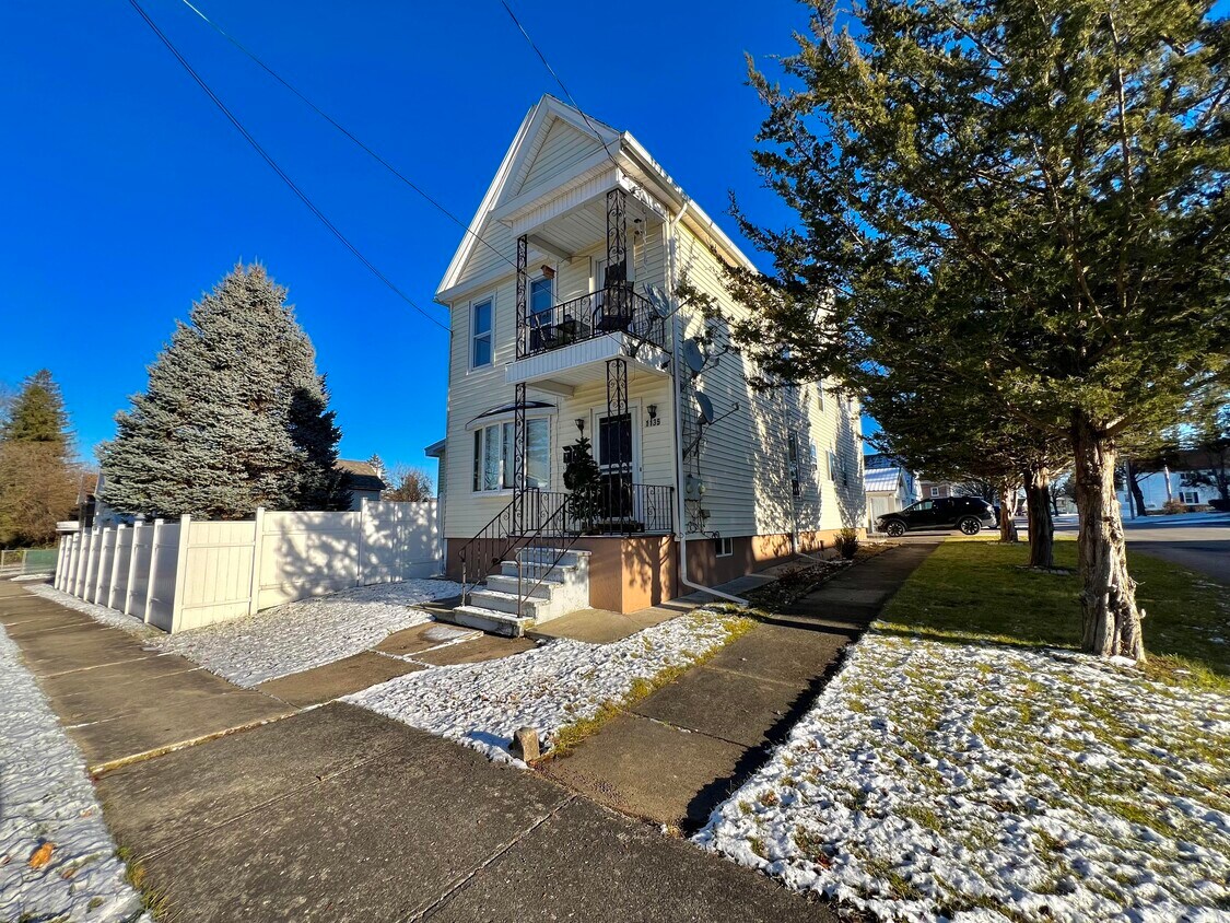 1135-1 Jefferson Ave Unit 1135JeffersonAve.Fl.1, Utica, NY 13501 - 1135-1 Jefferson Ave Utica ...