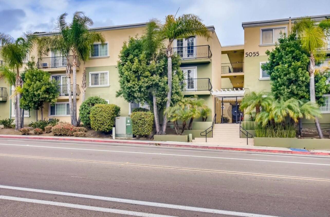 5055 Collwood Blvd Unit 302, San Diego, CA 92115 - Condo for Rent in ...