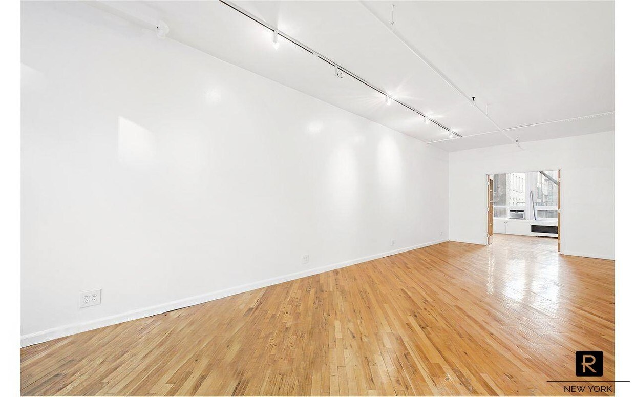 118 Spring St Unit 4-FLR, New York, NY 10012 - Room for Rent in New ...