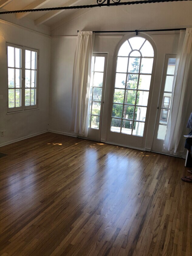 805 Kodak Dr, Los Angeles, CA 90026 - 805 Kodak Dr Los Angeles, CA ...