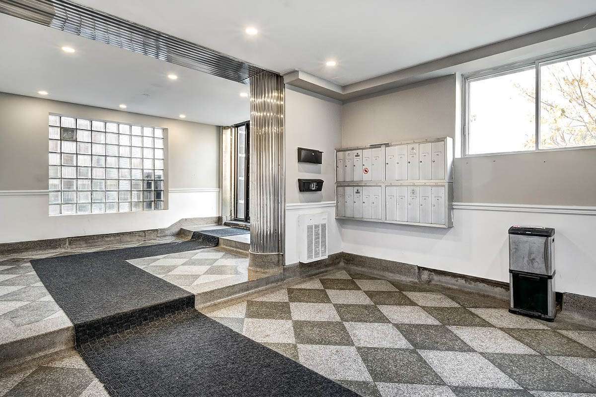 Le Côte Sainte-Catherine Apartments - 4080 Ch De La Côte-Sainte ...