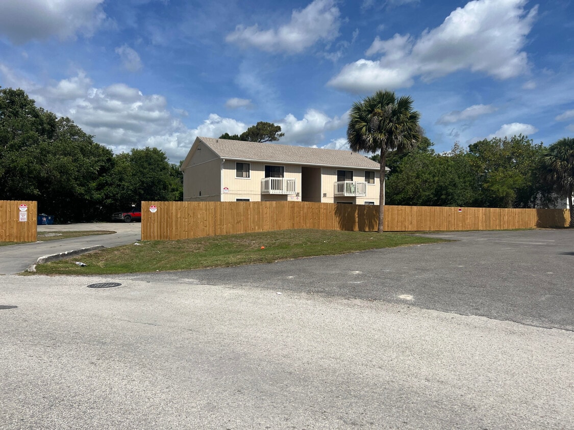 4313 Tree Ridge Ln NE, Palm Bay, FL 32905 - Condo for Rent in Palm Bay ...