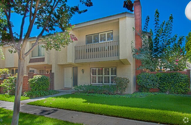 Convention Center Apartments under $2,500 - Anaheim, CA - 4 Rentals ...