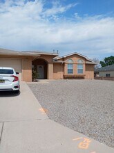 Loma Colorado Apex Senior Living Apartments for Rent - Rio Rancho, NM ...