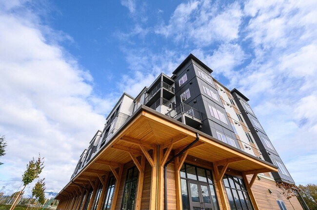 The Depot at West Sedro Station - 953 Hodgin St Sedro Woolley, WA ...