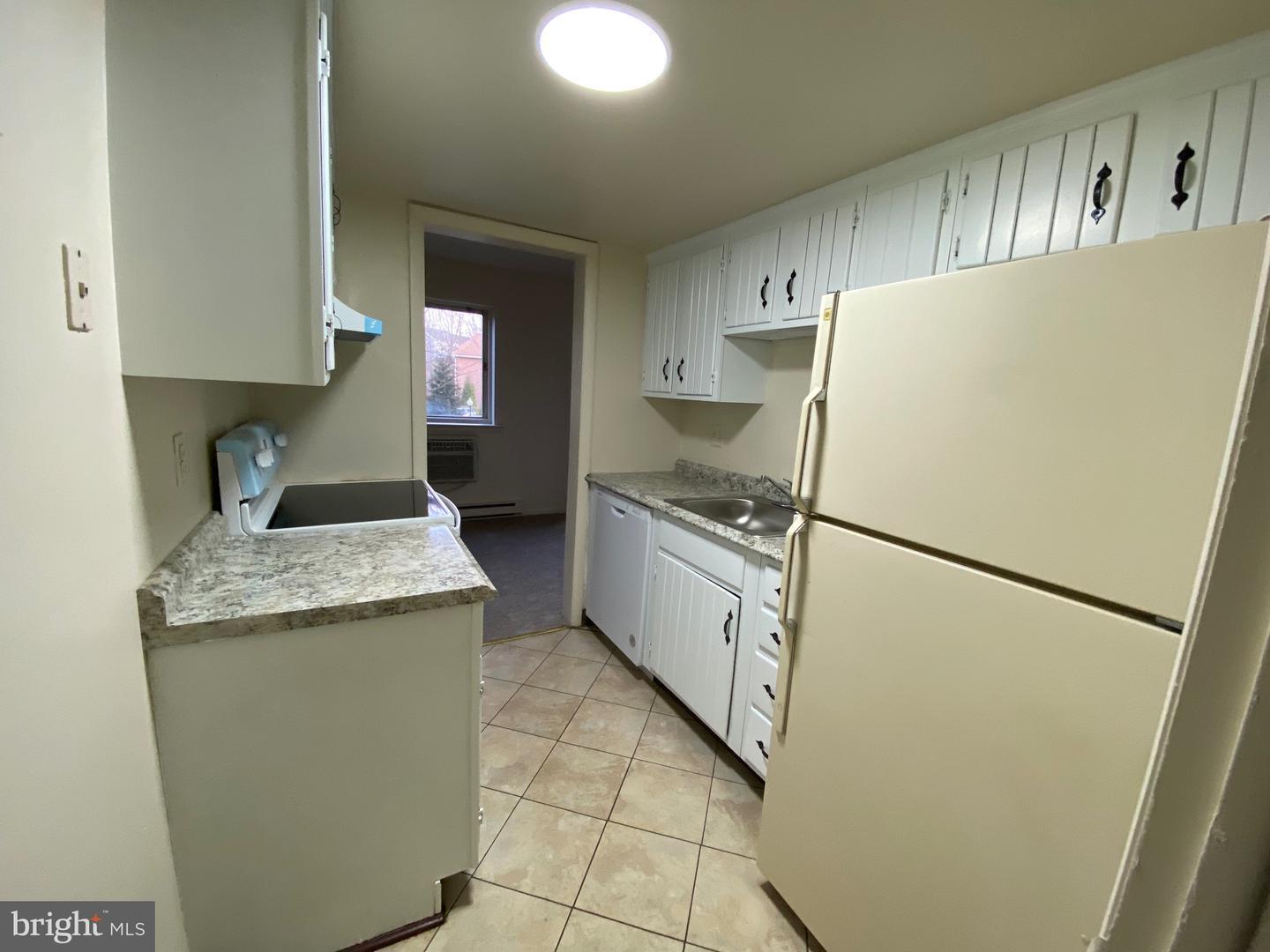 300 Winding Way Unit B6, Downingtown, PA 19335 - Room for Rent in ...