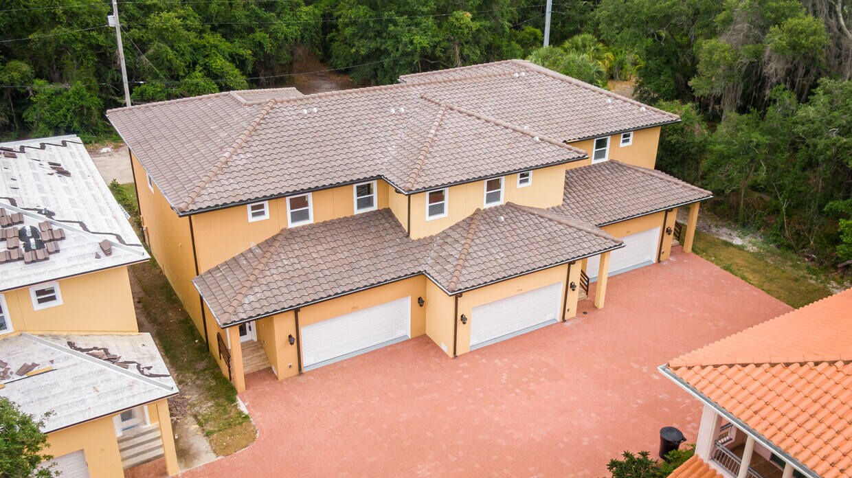 1956 Freedom Dr, Clearwater, FL 33755 - Townhome Rentals in Clearwater ...