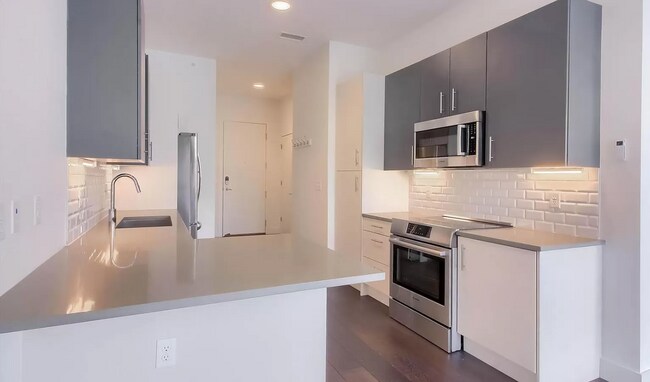 3195 Blake St Unit 306, Denver, CO 80205 - Condo for Rent in Denver, CO ...