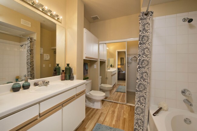 Gables Metropolitan Uptown Rentals - Houston, TX | Apartments.com