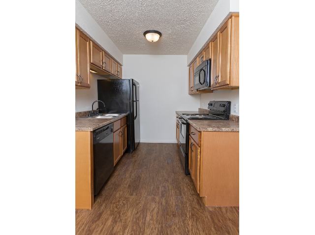 Concord Manor Apartments - 2350 S Ingram Mill Rd Springfield, MO 65804 ...
