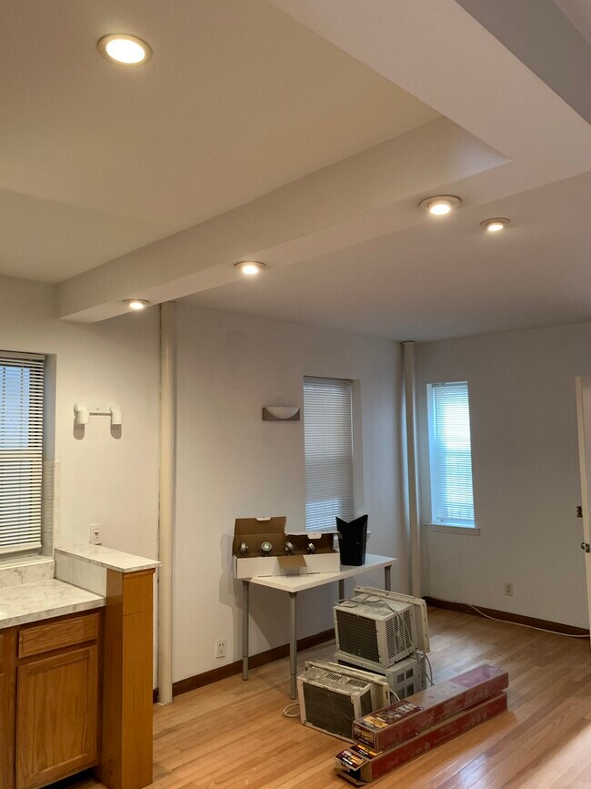 18 Mott St, New York, NY 10013 - 18 Mott St New York, NY 10013 ...