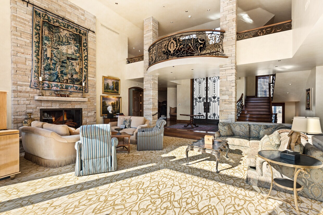 715 Willoughby Way, Aspen, CO 81611 - House Rental in Aspen, CO ...