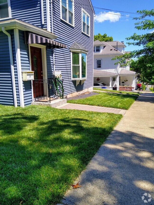 Wakefield Apartments for Rent with High Ceilings - Wakefield, MA - 1 ...