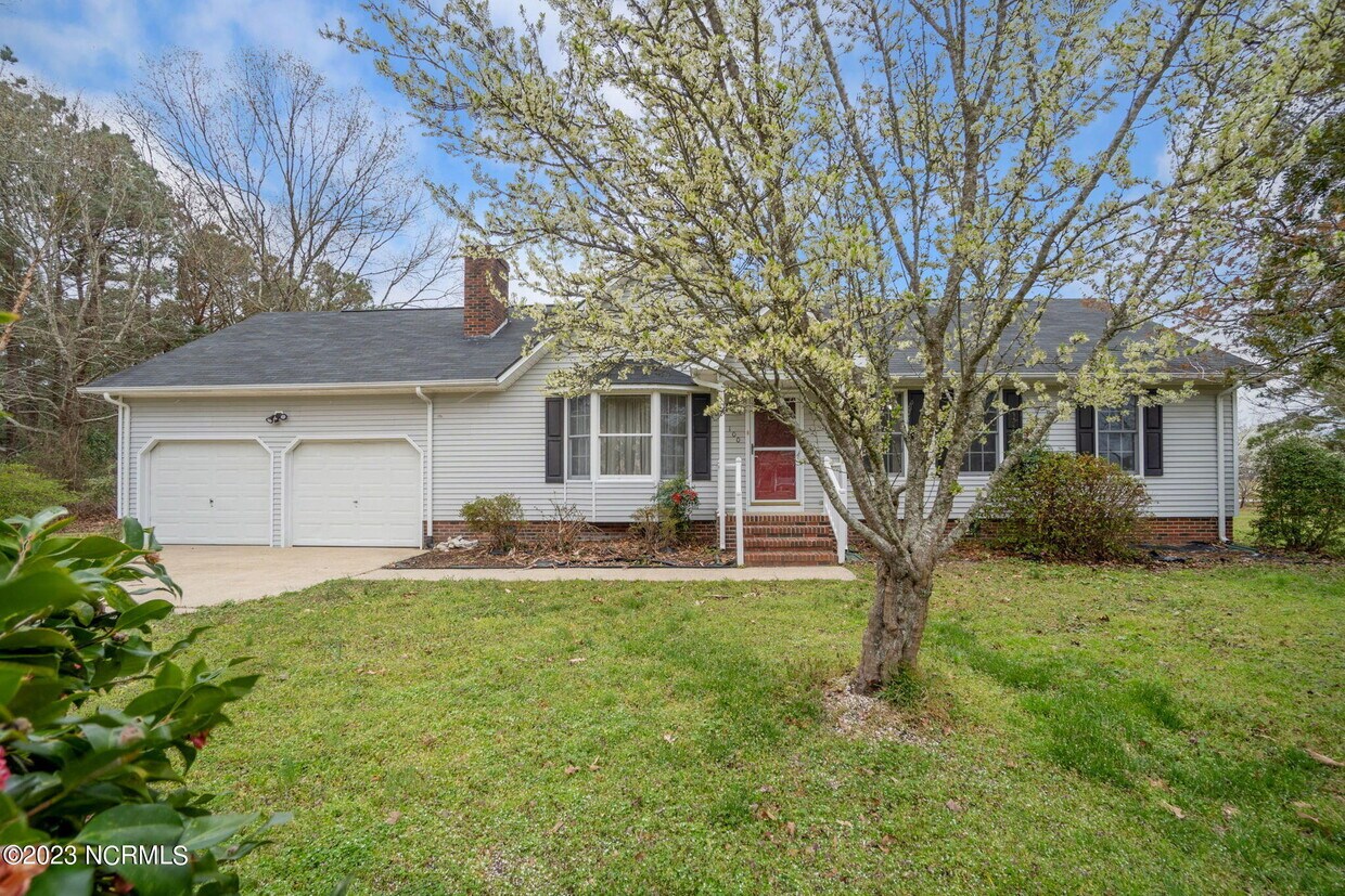 100 Pine St, Camden, NC 27921 - House Rental in Camden, NC | Apartments.com