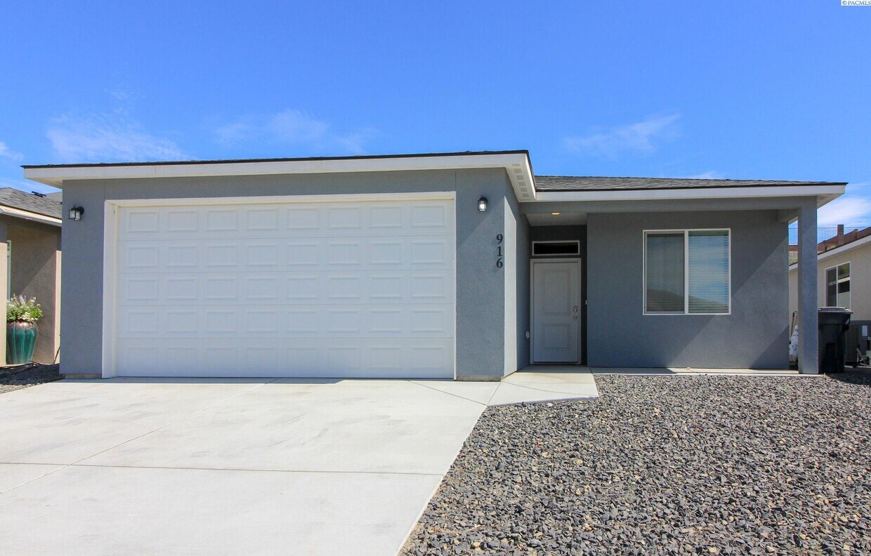 916 Duke Ln, West Richland, WA 99353 - House Rental in West Richland ...