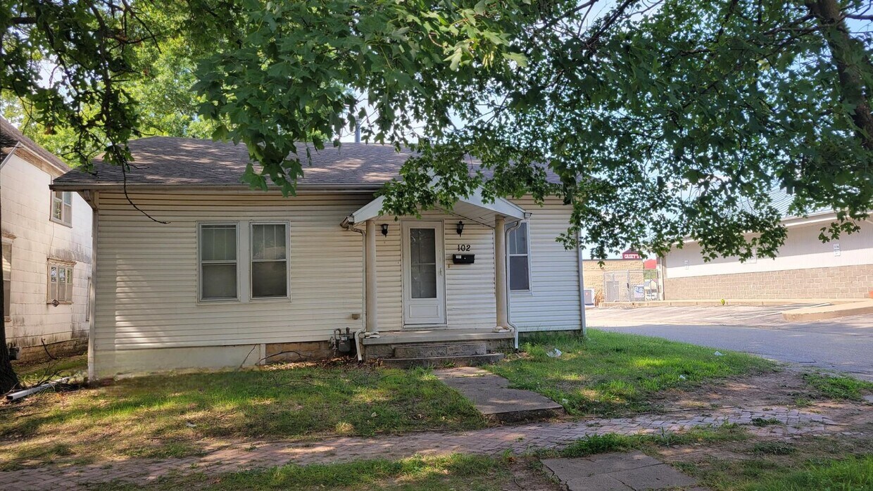102 W Washington St, Pittsburg, KS 66762 - House Rental in Pittsburg ...