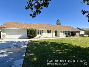 Picciola Harbors Apartments for Rent with a Walk-In Closet - Fruitland ...