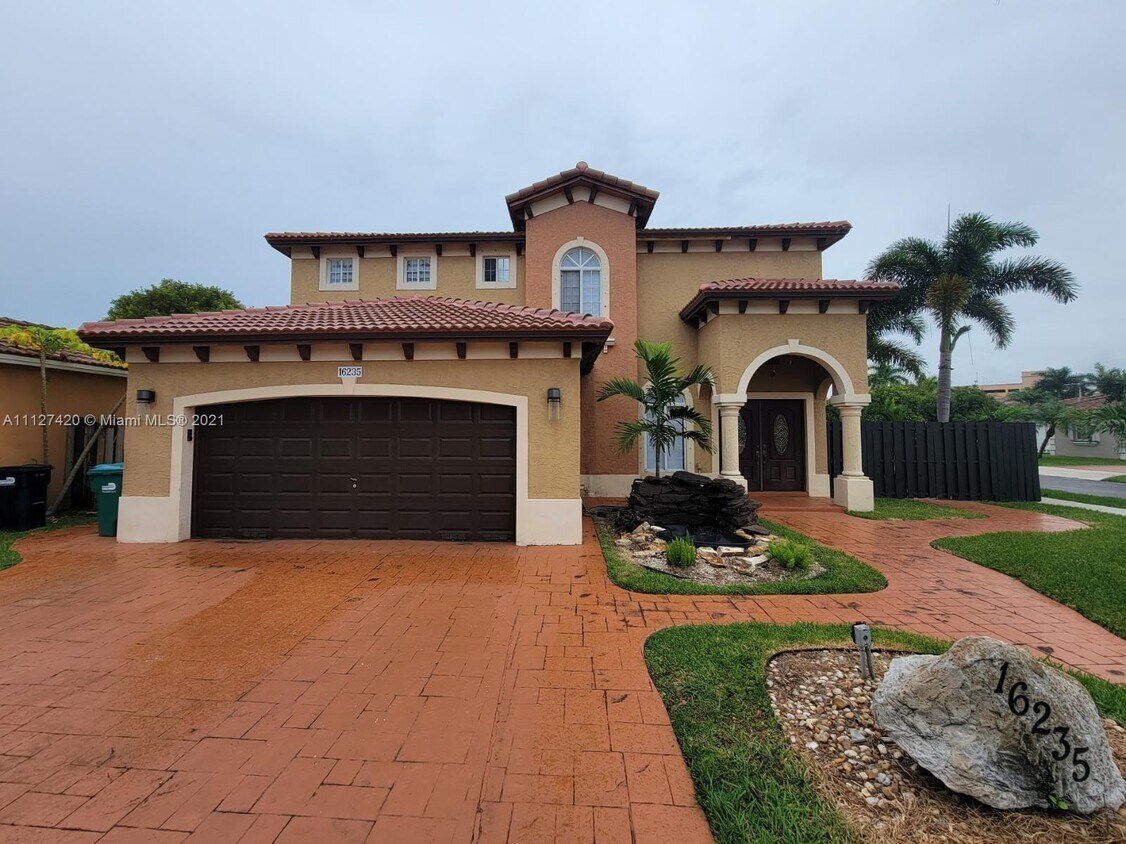 16235 SW 95th St, Miami, FL 33196 - House Rental in Miami, FL ...