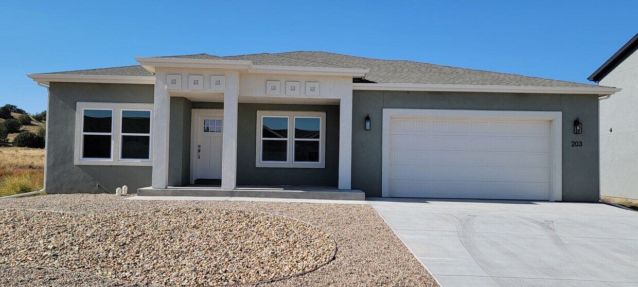 203 High Meadows Dr, Florence, CO 81226 - House Rental in Florence, CO ...