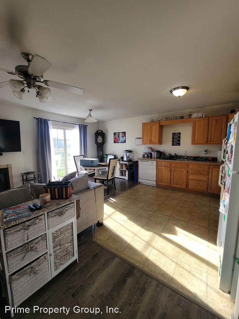 3445 Stoneway Ct, Champaign, IL 61822 - House Rental in Champaign, IL ...
